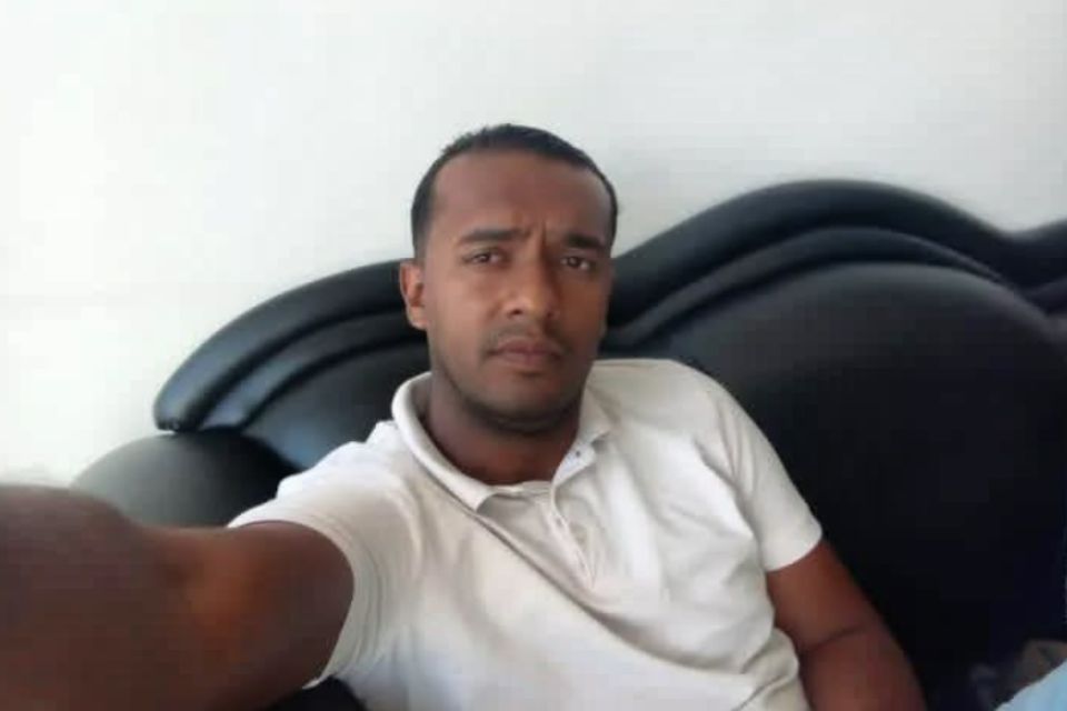 Yonel Toro, deportado desde EEUU a El Salvador, es buscado por ...