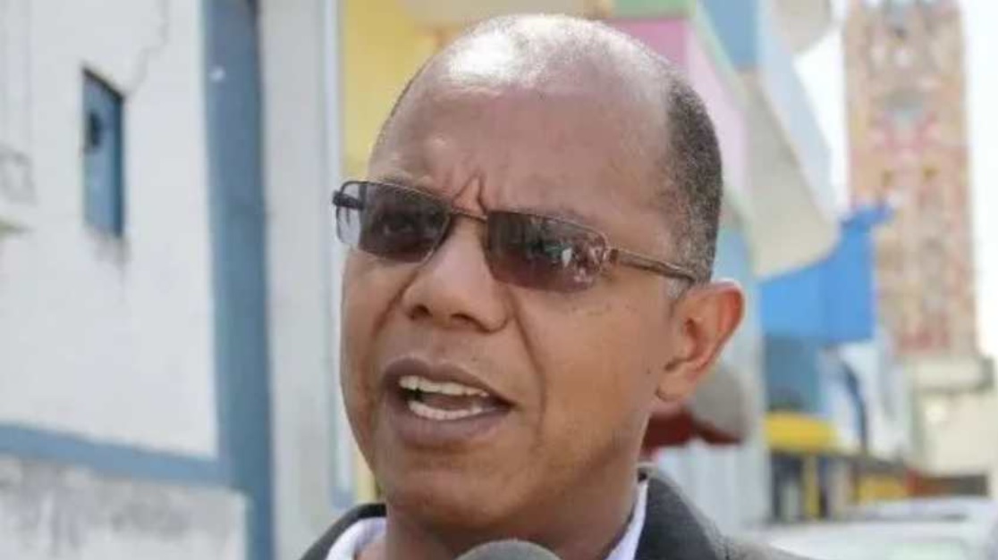 Dictan orden de aprehensión contra el periodista Gustavo Azócar y el ...